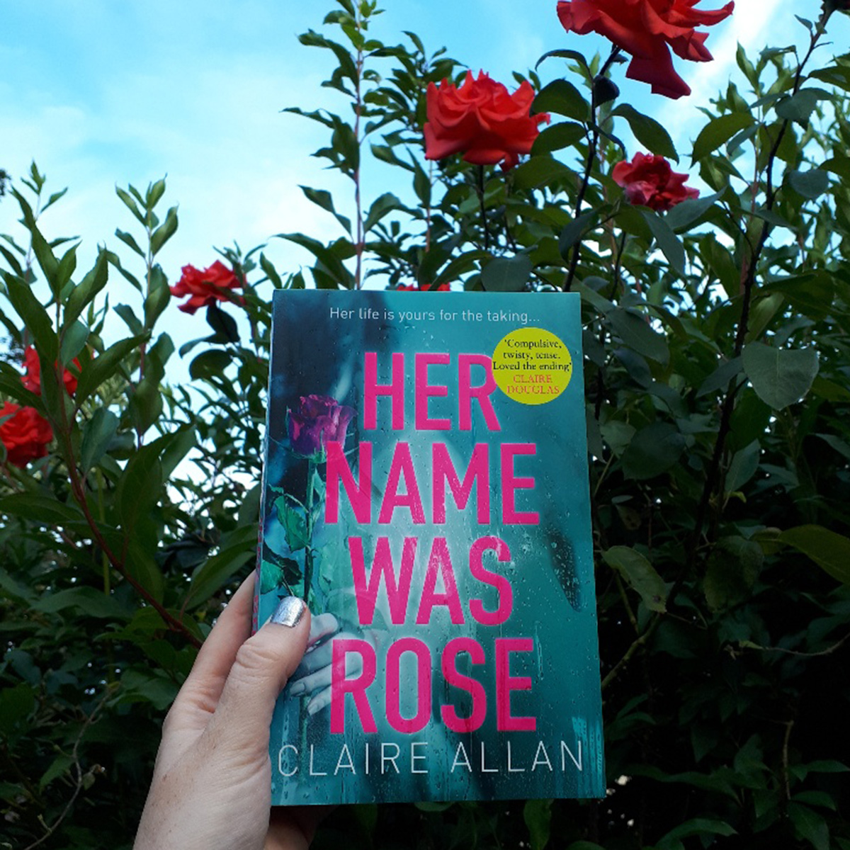 Review: Her Name Was Rose by Claire Allan – Books on the 7:47