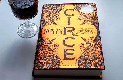 Review: Circe by Madeline Miller – Books on the 7:47